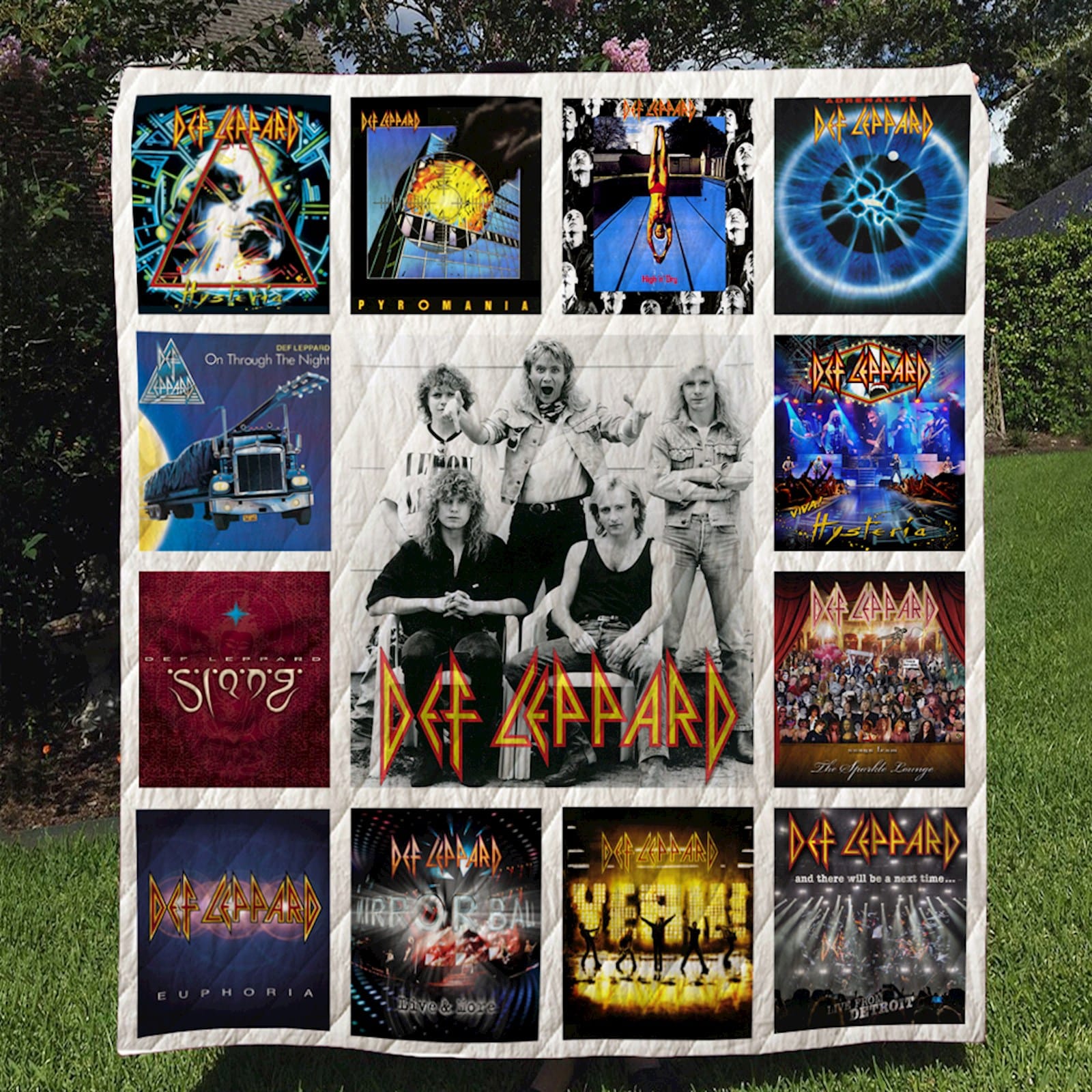Def Leppard 2 Quilt Blanket HM - Hanamango