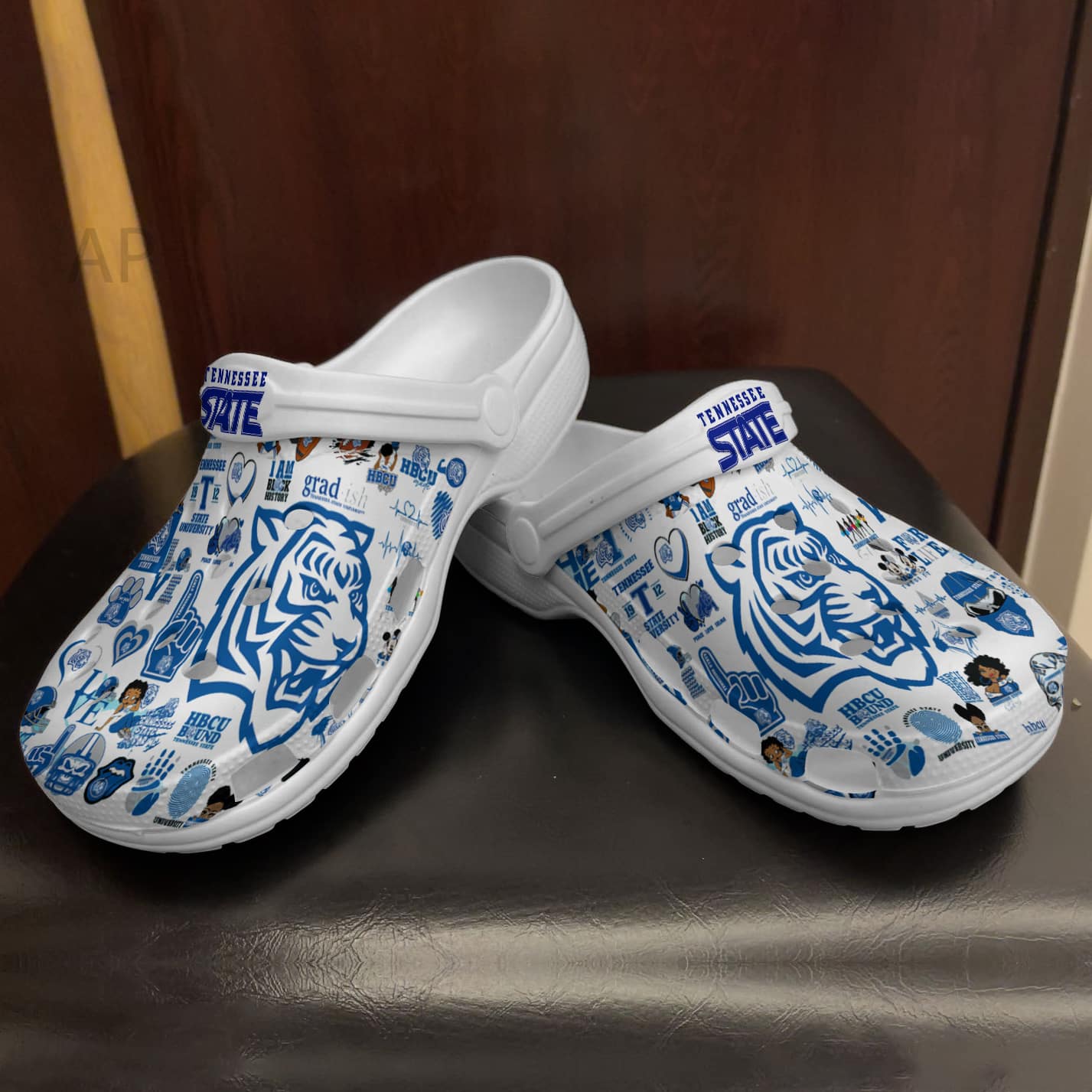 Tennessee State Tigers Crocs AH96 - Hanamango